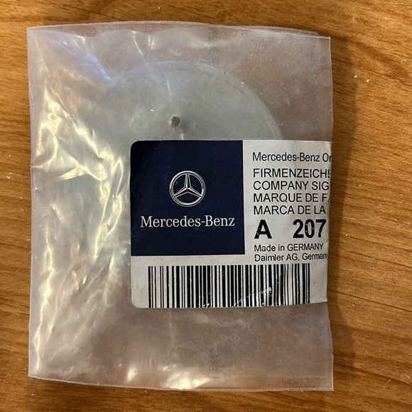 Mercedes Benz | Other | Mercedes Benz A 27870316 Star Emblem | Poshmark